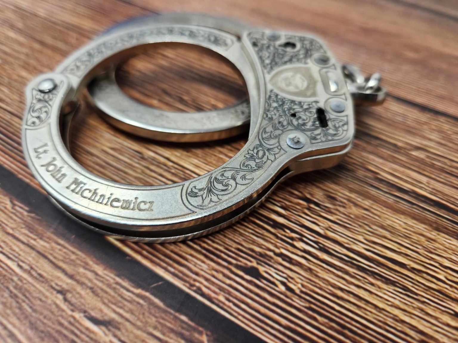 Custom engraved handcuffs / police / law enforcement / restraints ...